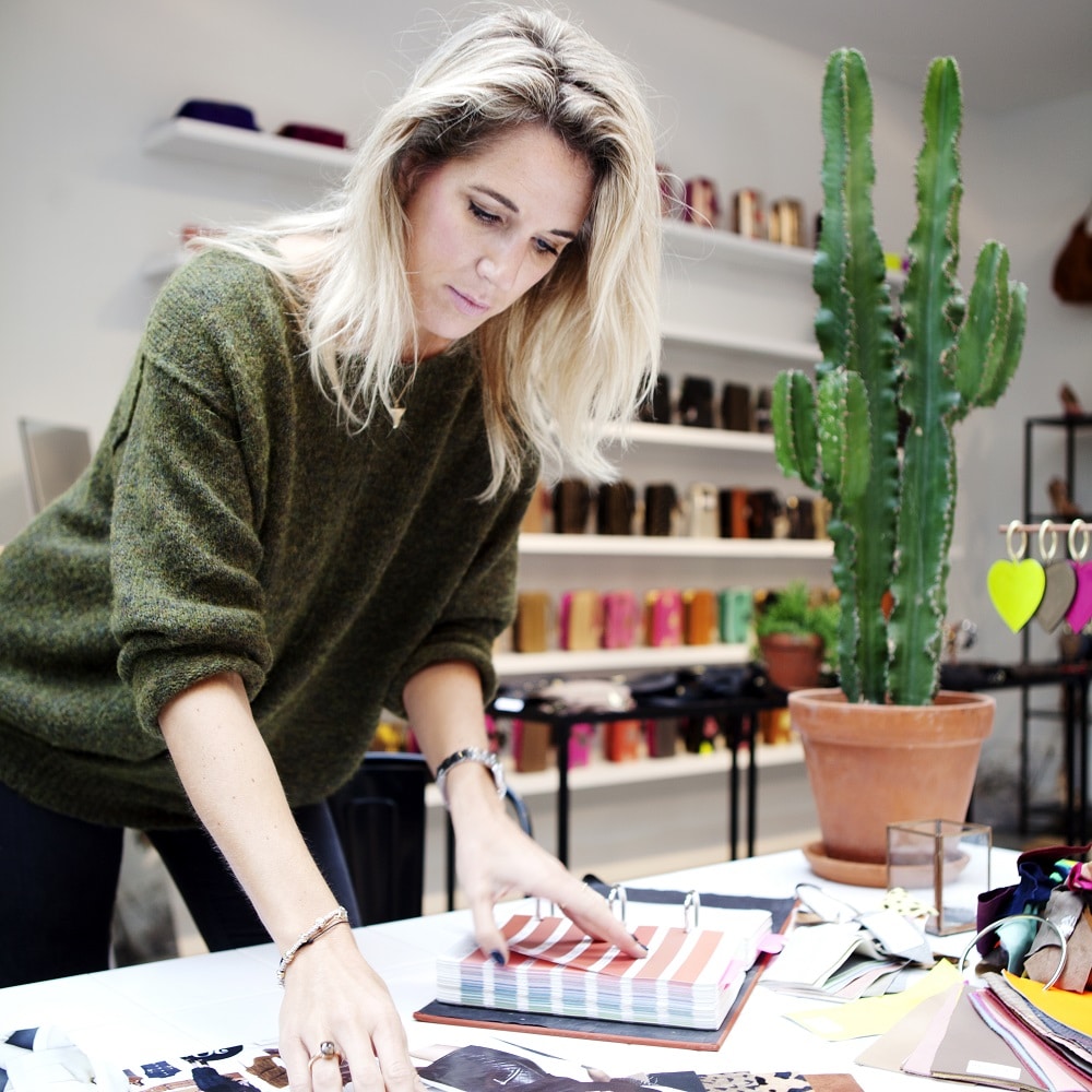 Review: Fabienne Chapot Universele Phone Wallet (telefoonhoesje ...